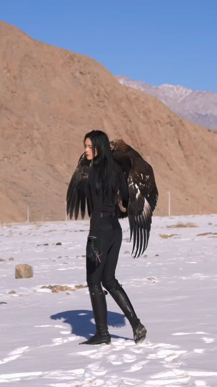 @victoriacakes | Fanbase | Videos, Audio, Live Streams and More!